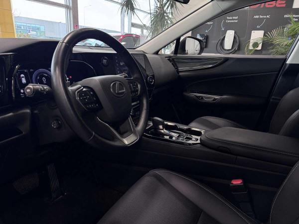 Balts Lexus NX 450h 2022 Viļņa, ar dzinēja tilpumu 2.49 L un nobraukumu 29 tūkst. km par 46111 €, foto 11 vietnē AUTOMOTO.COM.LV