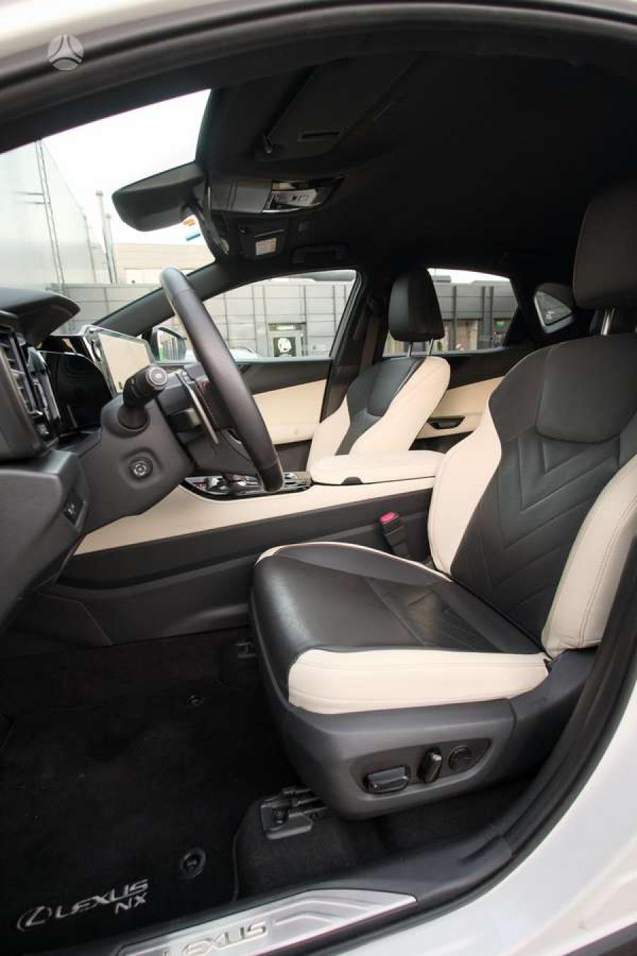 White Lexus NX 450h 2023 in Vilnius, with an engine capacity of 2.49 L and mileage of 15 thousand km for 49900 €, photo 11 on AUTOMOTO.COM.LV
