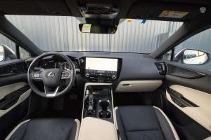 White Lexus NX 450h 2023 in Vilnius, with an engine capacity of 2.49 L and mileage of 15 thousand km for 49900 €, photo 13 on AUTOMOTO.COM.LV