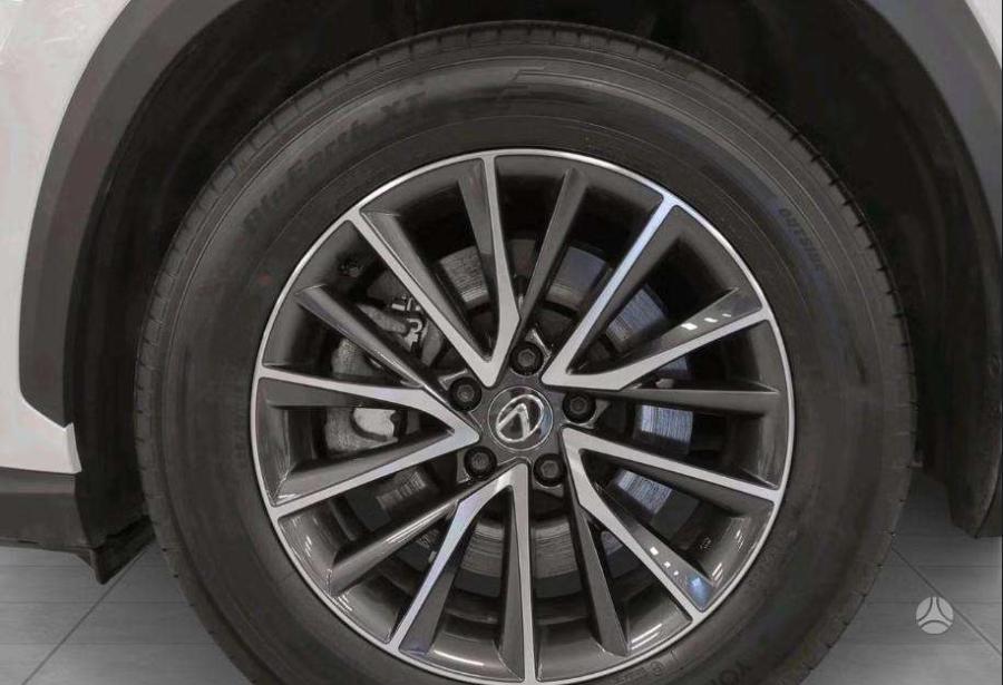 White Lexus NX 450h 2023 in Vilnius, with an engine capacity of 2.49 L and mileage of 13 thousand km for 54000 €, photo 14 on AUTOMOTO.COM.LV