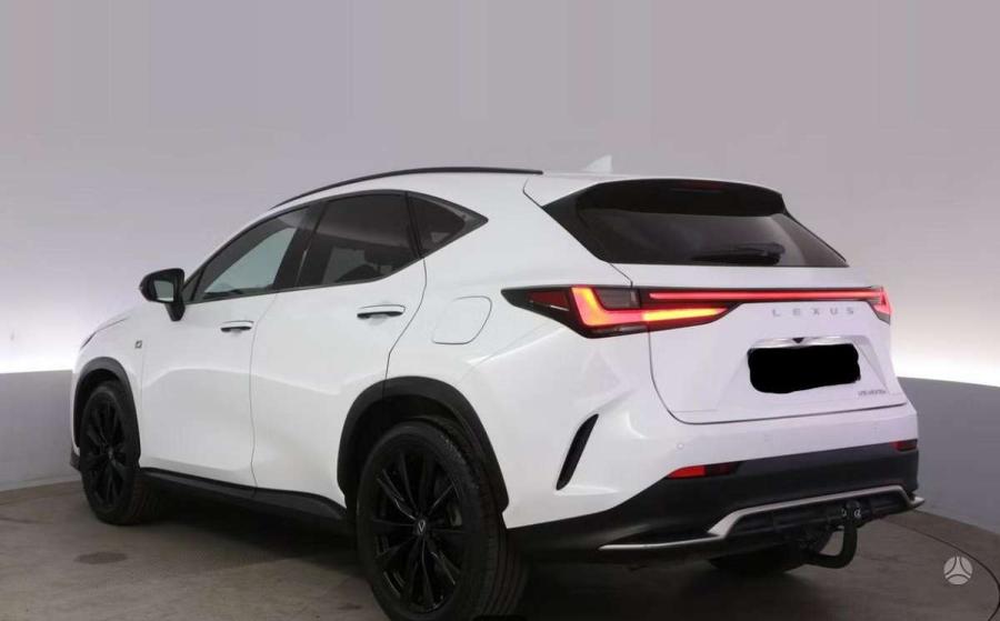 Белый Лексус NX 450h 2023 в Вильнюс, объемом двигателя 2.49 л и пробегом 47 тыс. км за 52000 €, фото 4 на AUTOMOTO.COM.LV