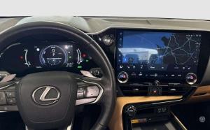 Белый Лексус NX 450h 2023 в Вильнюс, объемом двигателя 2.50 л и пробегом 71 тыс. км за 46000 €, фото 8 на AUTOMOTO.COM.LV