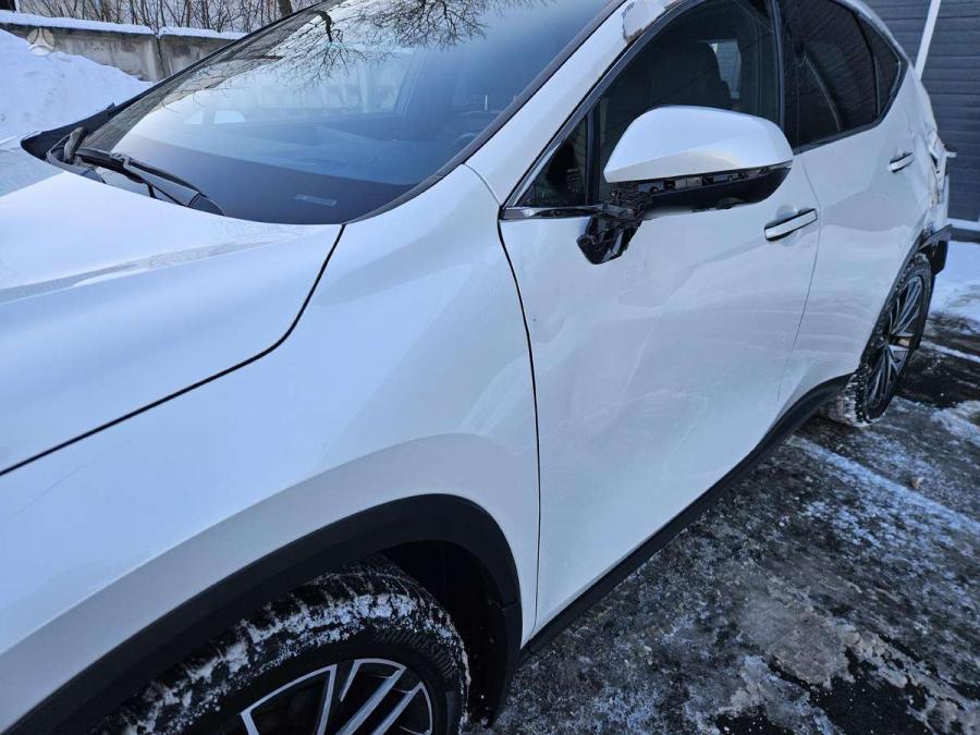 Balts Lexus NX 450h 2024 Kauņa, ar dzinēja tilpumu 2.49 L un nobraukumu 40 tūkst. km par 21700 €, foto 15 vietnē AUTOMOTO.COM.LV
