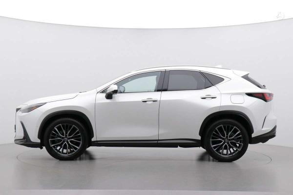 Balts Lexus NX 450h 2024 Viļņa, ar dzinēja tilpumu 2.49 L un nobraukumu 75 tūkst. km par 48900 €, foto 3 vietnē AUTOMOTO.COM.LV