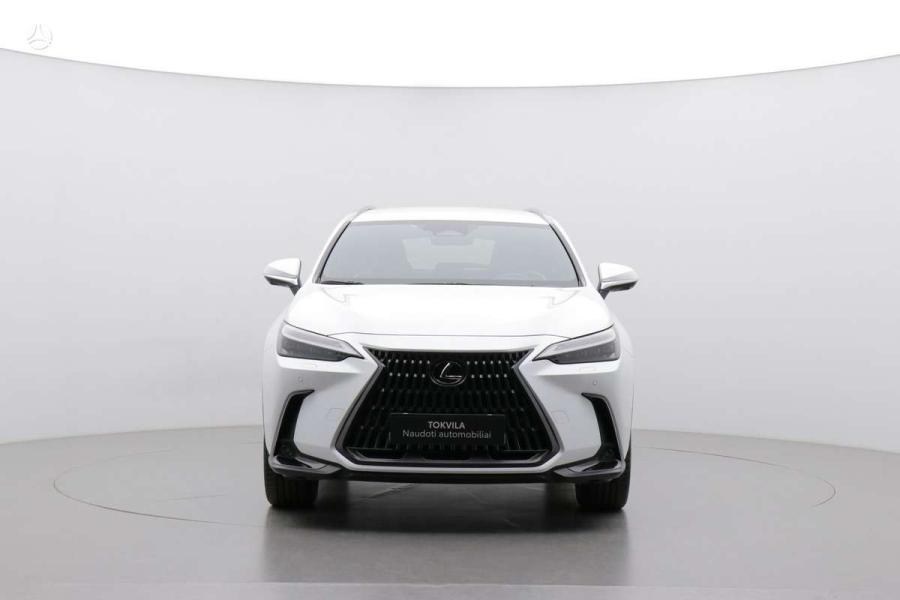 Белый Лексус NX 450h 2024 в Вильнюс, объемом двигателя 2.49 л и пробегом 75 тыс. км за 48900 €, фото 6 на AUTOMOTO.COM.LV