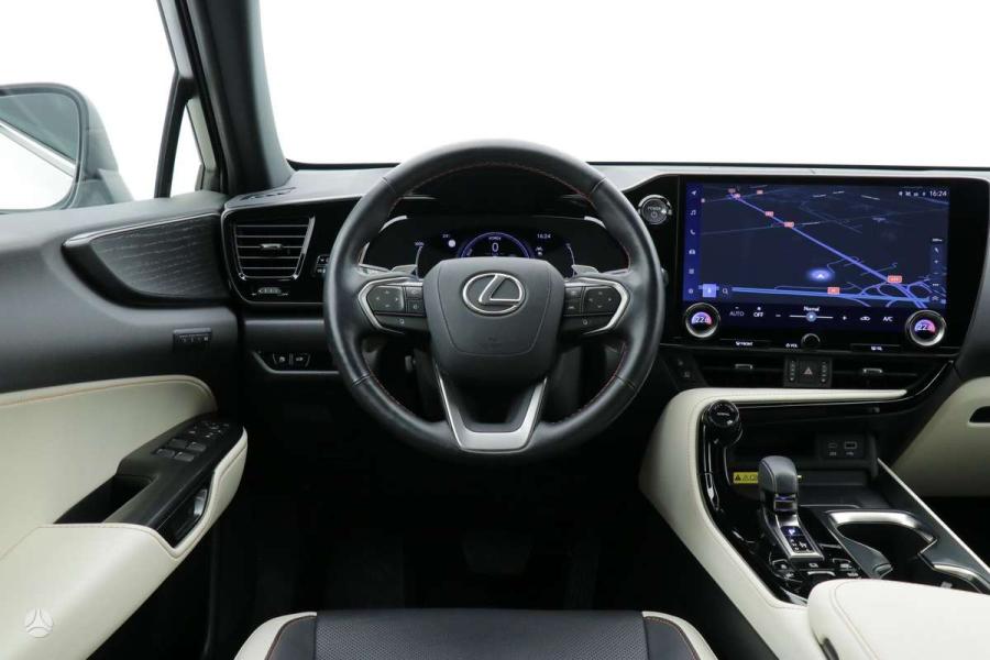 Белый Лексус NX 450h 2024 в Вильнюс, объемом двигателя 2.49 л и пробегом 75 тыс. км за 48900 €, фото 8 на AUTOMOTO.COM.LV