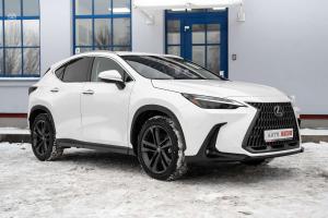 White Lexus NX 450h 2025 in Vilnius, with an engine capacity of 2.49 L and mileage of 6 thousand km for 58800 €, photo  on AUTOMOTO.COM.LV