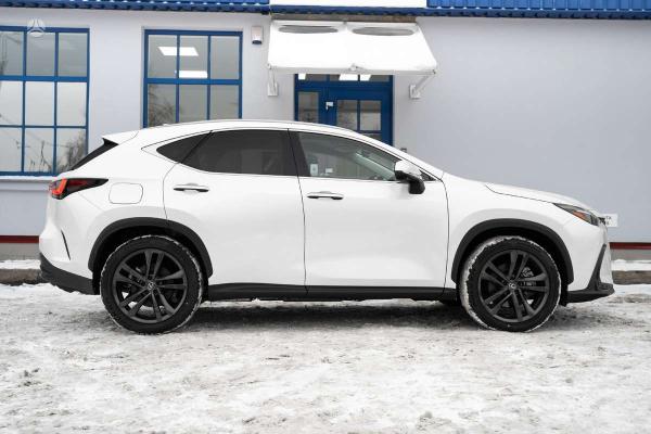 Balts Lexus NX 450h 2025 Viļņa, ar dzinēja tilpumu 2.49 L un nobraukumu 6 tūkst. km par 58800 €, foto 6 vietnē AUTOMOTO.COM.LV