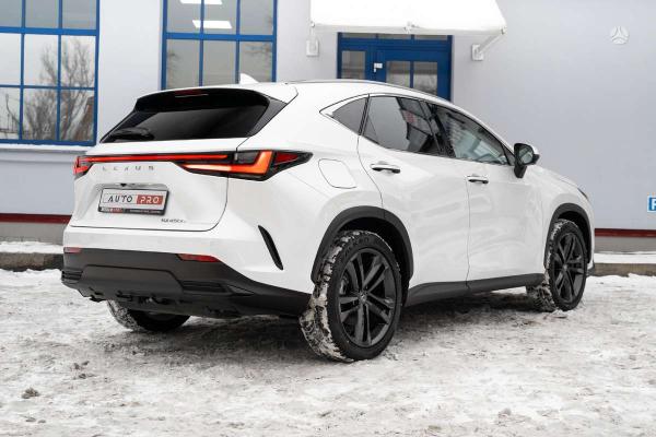Balts Lexus NX 450h 2025 Viļņa, ar dzinēja tilpumu 2.49 L un nobraukumu 6 tūkst. km par 58800 €, foto 8 vietnē AUTOMOTO.COM.LV