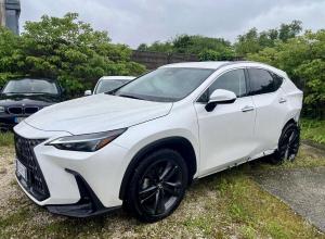 Белый Лексус NX 450h 2025 в Паневежис, объемом двигателя 2.50 л и пробегом 8 тыс. км за 37500 €, фото  на AUTOMOTO.COM.LV