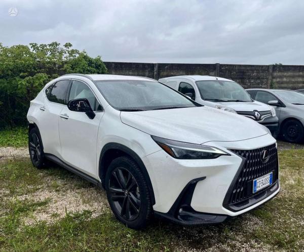 Белый Лексус NX 450h 2025 в Паневежис, объемом двигателя 2.50 л и пробегом 8 тыс. км за 37500 €, фото 2 на AUTOMOTO.COM.LV