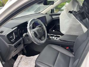 Белый Лексус NX 450h 2025 в Паневежис, объемом двигателя 2.50 л и пробегом 8 тыс. км за 37500 €, фото 15 на AUTOMOTO.COM.LV
