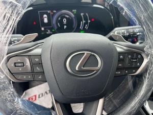 Белый Лексус NX 450h 2025 в Паневежис, объемом двигателя 2.50 л и пробегом 8 тыс. км за 37500 €, фото 16 на AUTOMOTO.COM.LV