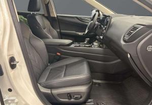White Lexus NX 450h 2025 in Vilnius, with an engine capacity of 2.49 L and mileage of 24 thousand km for 56000 €, photo 6 on AUTOMOTO.COM.LV