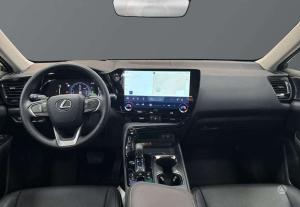White Lexus NX 450h 2025 in Vilnius, with an engine capacity of 2.49 L and mileage of 24 thousand km for 56000 €, photo 7 on AUTOMOTO.COM.LV