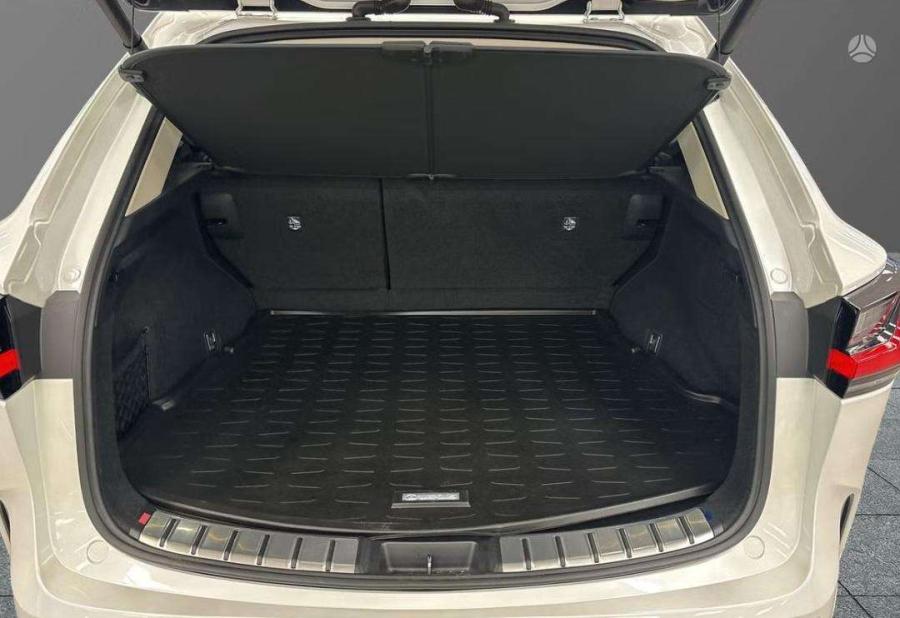 White Lexus NX 450h 2025 in Vilnius, with an engine capacity of 2.49 L and mileage of 24 thousand km for 56000 €, photo 12 on AUTOMOTO.COM.LV