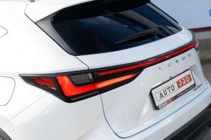 White Lexus NX 450h 2025 in Vilnius, with an engine capacity of 2.49 L and mileage of 2 thousand km for 60500 €, photo 13 on AUTOMOTO.COM.LV