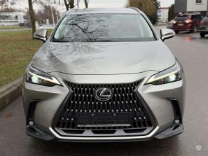 Yellow Lexus NX 450h 2022 in Panevezys, with an engine capacity of 2.49 L and mileage of 82 thousand km for 42900 €, photo 5 on AUTOMOTO.COM.LV