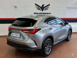 Yellow Lexus NX 450h 2024 in Kaunas, with an engine capacity of 2.49 L and mileage of 43 thousand km for 44900 €, photo 7 on AUTOMOTO.COM.LV