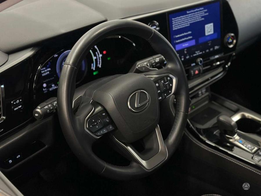 Yellow Lexus NX 450h 2024 in Kaunas, with an engine capacity of 2.49 L and mileage of 43 thousand km for 44900 €, photo 17 on AUTOMOTO.COM.LV
