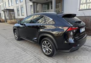 Black Lexus NX 2015 in Riga, with an engine capacity of 2.50 L and mileage of 161 thousand km for 20900 €, photo 3 on AUTOMOTO.COM.LV