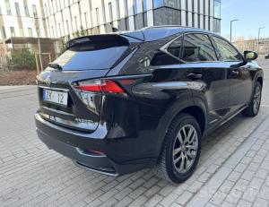Black Lexus NX 2015 in Riga, with an engine capacity of 2.50 L and mileage of 161 thousand km for 20900 €, photo 13 on AUTOMOTO.COM.LV