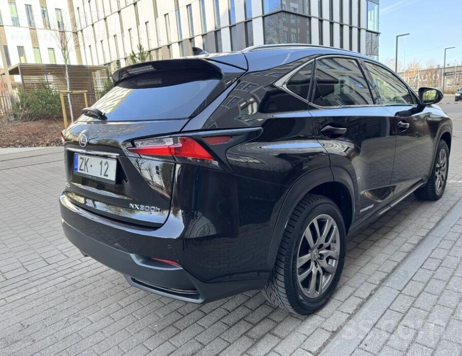 Black Lexus NX 2015 in Riga, with an engine capacity of 2.50 L and mileage of 161 thousand km for 20900 €, photo 13 on AUTOMOTO.COM.LV