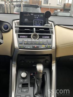 Melns Lexus NX 2015 Rīga, ar dzinēja tilpumu 2.50 L un nobraukumu 130 tūkst. km par 22753 €, foto 18 vietnē AUTOMOTO.COM.LV