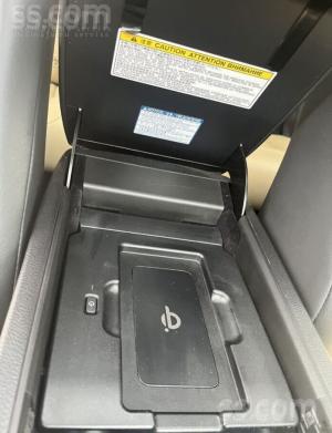 Melns Lexus NX 2015 Rīga, ar dzinēja tilpumu 2.50 L un nobraukumu 130 tūkst. km par 22753 €, foto 20 vietnē AUTOMOTO.COM.LV