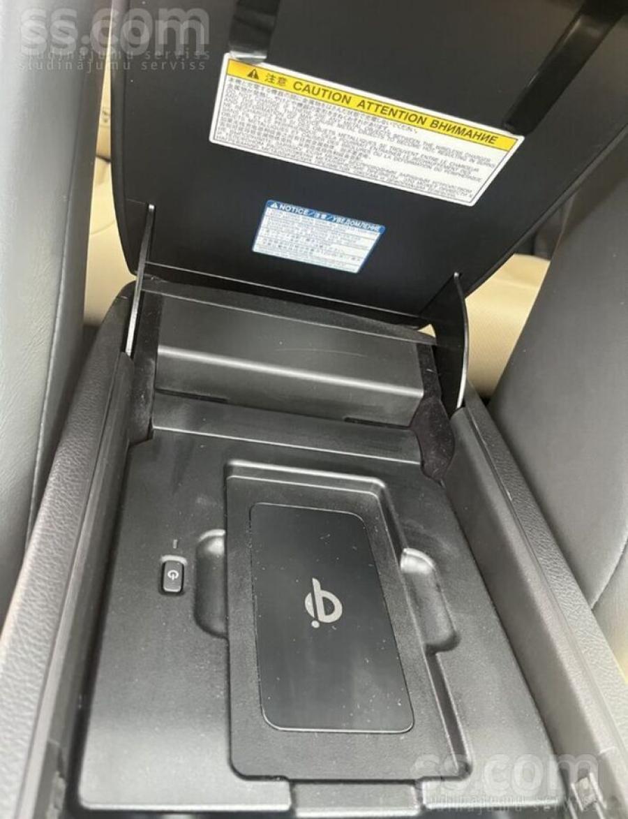 Melns Lexus NX 2015 Rīga, ar dzinēja tilpumu 2.50 L un nobraukumu 130 tūkst. km par 22753 €, foto 20 vietnē AUTOMOTO.COM.LV