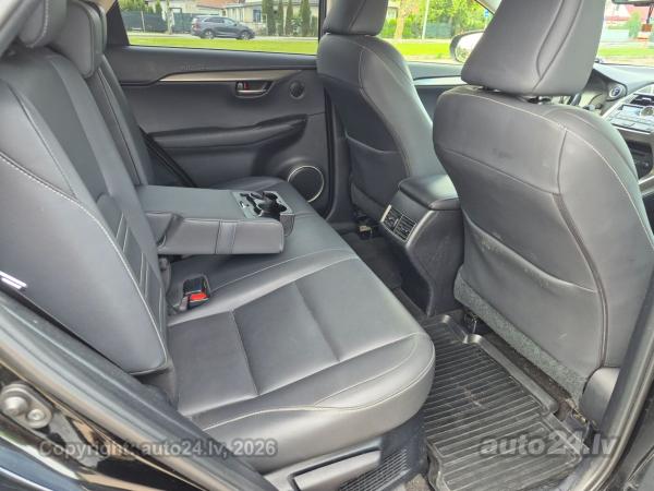 Melns Lexus NX 2015 Tallina, ar dzinēja tilpumu 2.50 L un nobraukumu 193 tūkst. km par 19990 €, foto 2 vietnē AUTOMOTO.COM.LV