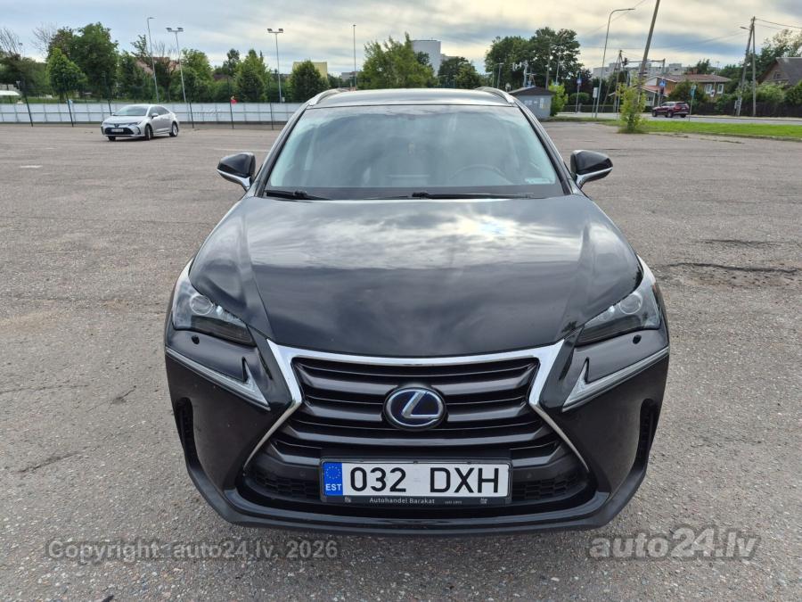 Melns Lexus NX 2015 Tallina, ar dzinēja tilpumu 2.50 L un nobraukumu 193 tūkst. km par 19990 €, foto 12 vietnē AUTOMOTO.COM.LV