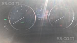 Black Lexus NX 2015 in Riga, with an engine capacity of 2.50 L and mileage of 177 thousand km for 16500 €, photo 7 on AUTOMOTO.COM.LV