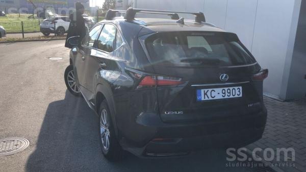 Melns Lexus NX 2015 Rīga, ar dzinēja tilpumu 2.50 L un nobraukumu 177 tūkst. km par 16500 €, foto 1 vietnē AUTOMOTO.COM.LV