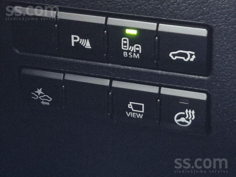 Melns Lexus NX 2015 Rīga, ar dzinēja tilpumu 2.50 L un nobraukumu 131 tūkst. km par 21990 €, foto 21 vietnē AUTOMOTO.COM.LV