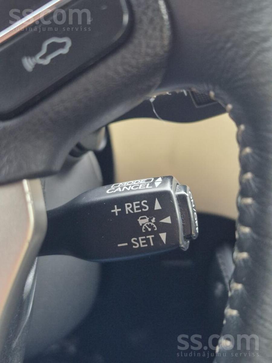 Melns Lexus NX 2015 Rīga, ar dzinēja tilpumu 2.50 L un nobraukumu 131 tūkst. km par 21990 €, foto 22 vietnē AUTOMOTO.COM.LV