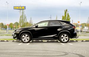 Black Lexus NX 2015 in Riga, with an engine capacity of 2.50 L and mileage of 131 thousand km for 21990 €, photo 6 on AUTOMOTO.COM.LV