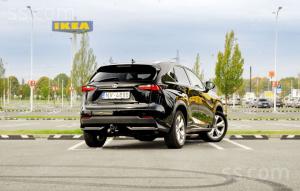Black Lexus NX 2015 in Riga, with an engine capacity of 2.50 L and mileage of 131 thousand km for 21990 €, photo 7 on AUTOMOTO.COM.LV
