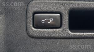 Black Lexus NX 2015 in Riga, with an engine capacity of 2.50 L and mileage of 131 thousand km for 21990 €, photo 34 on AUTOMOTO.COM.LV