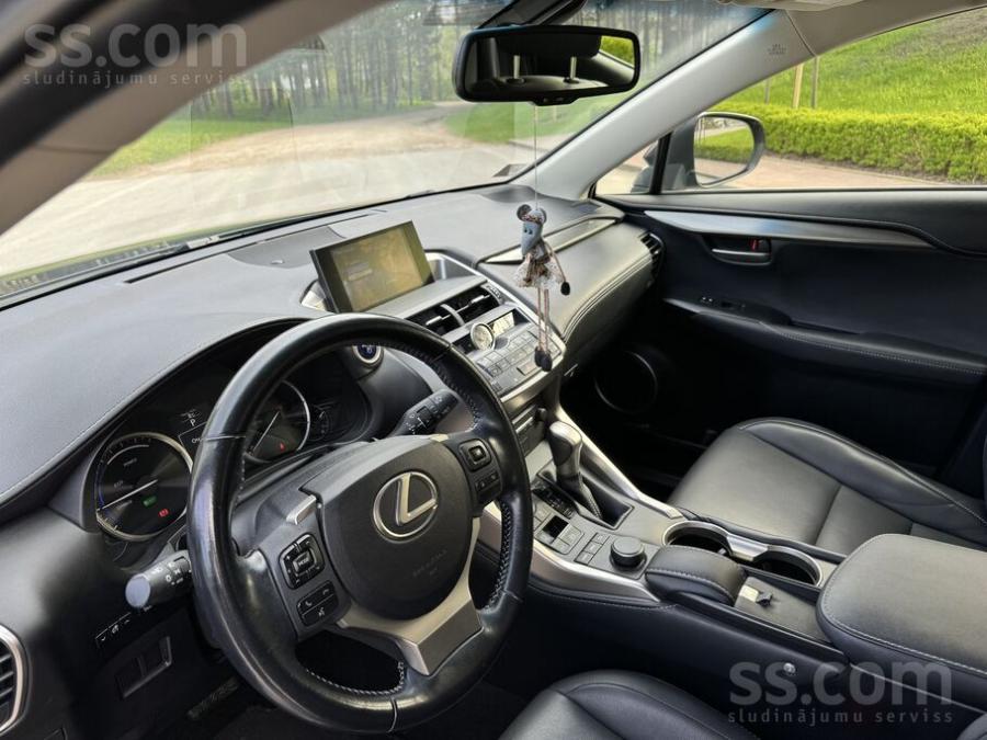 Black Lexus NX 2016 in Jurmala, with an engine capacity of 2.50 L and mileage of 154 thousand km for 20100 €, photo 16 on AUTOMOTO.COM.LV