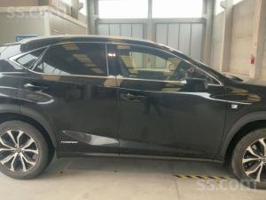 Melns Lexus NX 2016 Daugavpils, ar dzinēja tilpumu 2.50 L un nobraukumu 175 tūkst. km par 21000 €, foto 5 vietnē AUTOMOTO.COM.LV