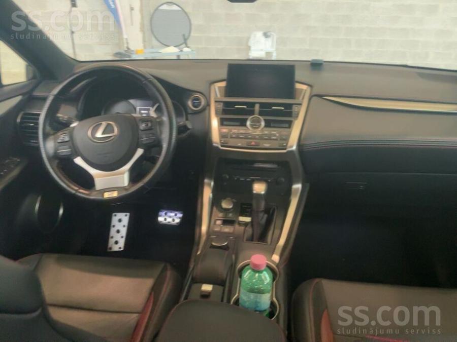 Melns Lexus NX 2016 Daugavpils, ar dzinēja tilpumu 2.50 L un nobraukumu 175 tūkst. km par 21000 €, foto 10 vietnē AUTOMOTO.COM.LV