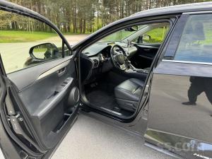 Melns Lexus NX 2016 Jūrmala, ar dzinēja tilpumu 2.50 L un nobraukumu 163 tūkst. km par 19800 €, foto 11 vietnē AUTOMOTO.COM.LV