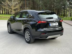 Melns Lexus NX 2016 Jūrmala, ar dzinēja tilpumu 2.50 L un nobraukumu 163 tūkst. km par 19800 €, foto 8 vietnē AUTOMOTO.COM.LV