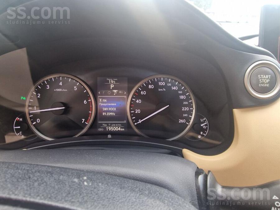 Melns Lexus NX 2016 Rīga, ar dzinēja tilpumu 2.00 L un nobraukumu 195 tūkst. km par 19900 €, foto 9 vietnē AUTOMOTO.COM.LV