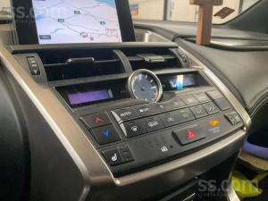 Black Lexus NX 2016 in Daugavpils, with an engine capacity of 2.50 L and mileage of 190 thousand km for 22890 €, photo 11 on AUTOMOTO.COM.LV