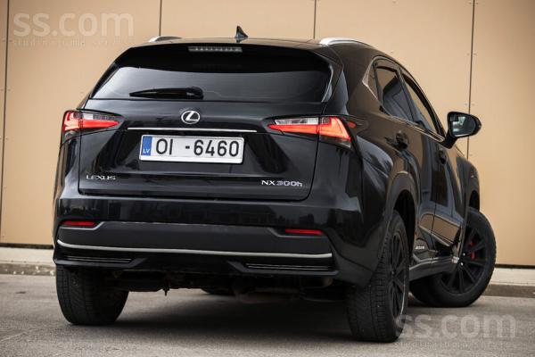 Black Lexus NX 2017 in Tukums, with an engine capacity of 2.50 L and mileage of 83 thousand km for 24200 €, photo 7 on AUTOMOTO.COM.LV