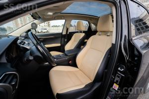 Black Lexus NX 2017 in Riga, with an engine capacity of 2.50 L and mileage of 64 thousand km for 25500 €, photo 9 on AUTOMOTO.COM.LV