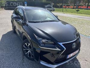 Melns Lexus NX 2017 Daugavpils, ar dzinēja tilpumu 2.50 L un nobraukumu 141 tūkst. km par 22500 €, foto 11 vietnē AUTOMOTO.COM.LV