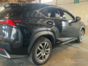 Black Lexus NX 2017 in Riga, with an engine capacity of 2.50 L and mileage of 205 thousand km for 21500 €, photo 11 on AUTOMOTO.COM.LV